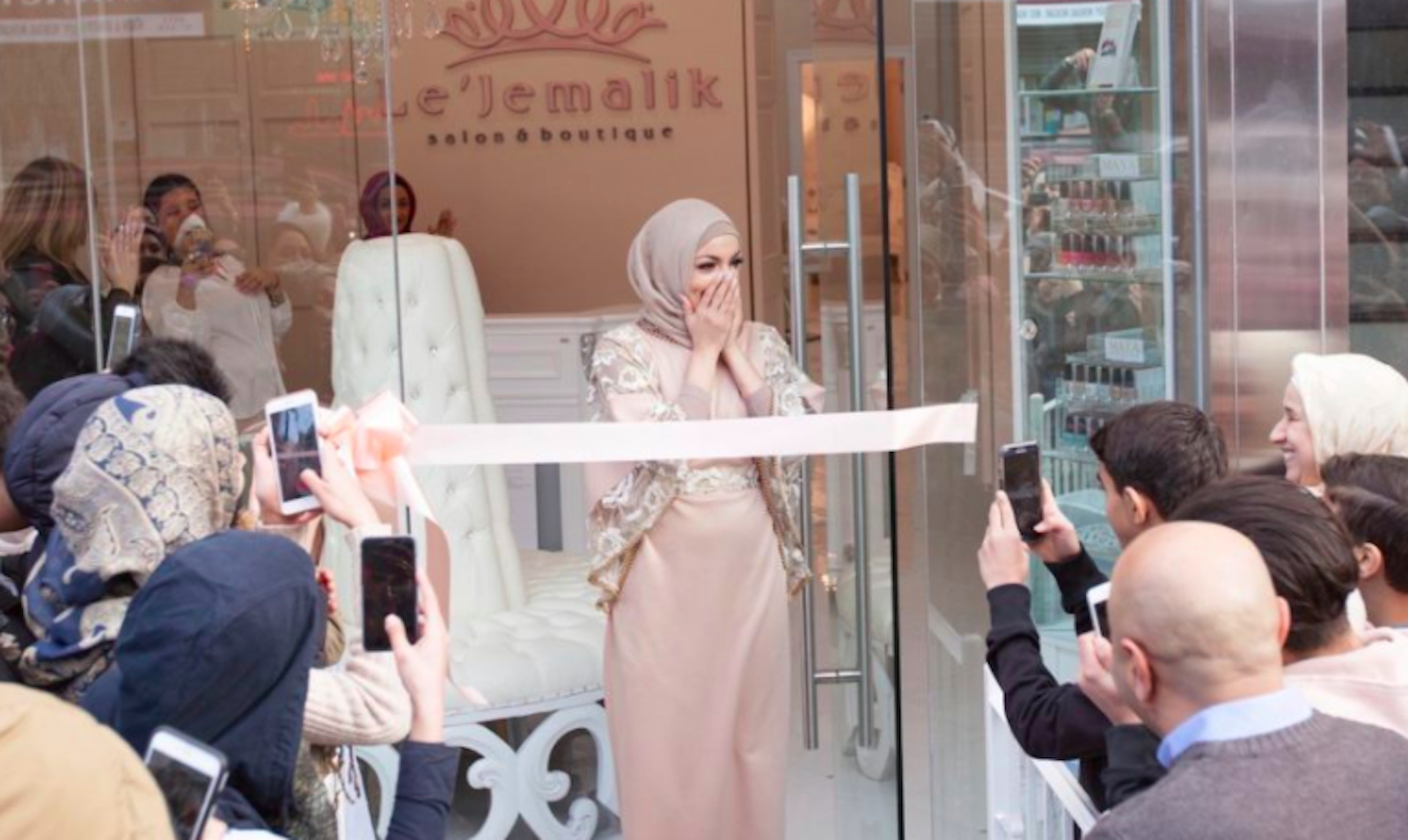 Huda Quhshi's Brooklyn Salon Is a Safe Haven for Women in Hijabs - Galore