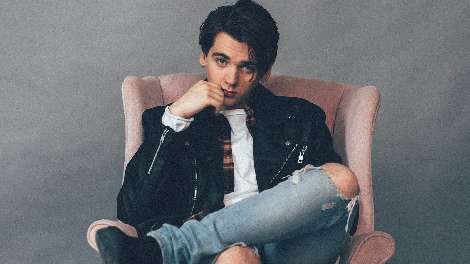 [Premiere] 12AM Gives Us an Anthem for Crazy Relationships - Galore