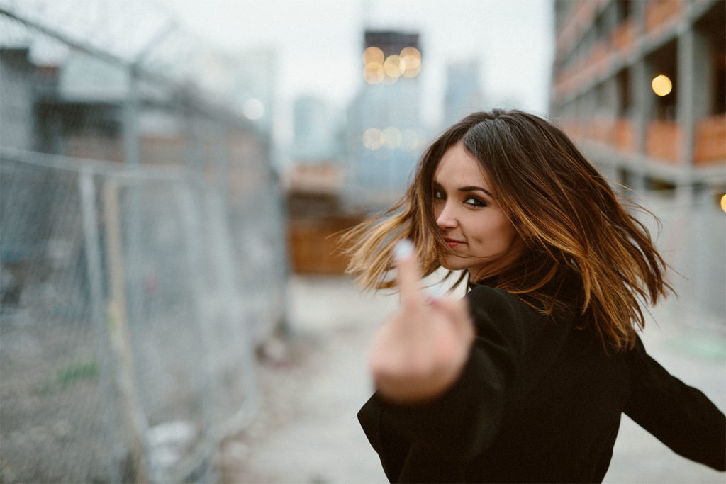How to tell bae to "STFU & Hold Me" according to Liz Huett - Galore