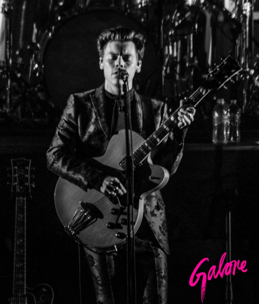 Inside Harry Styles' first solo NYC show - Galore