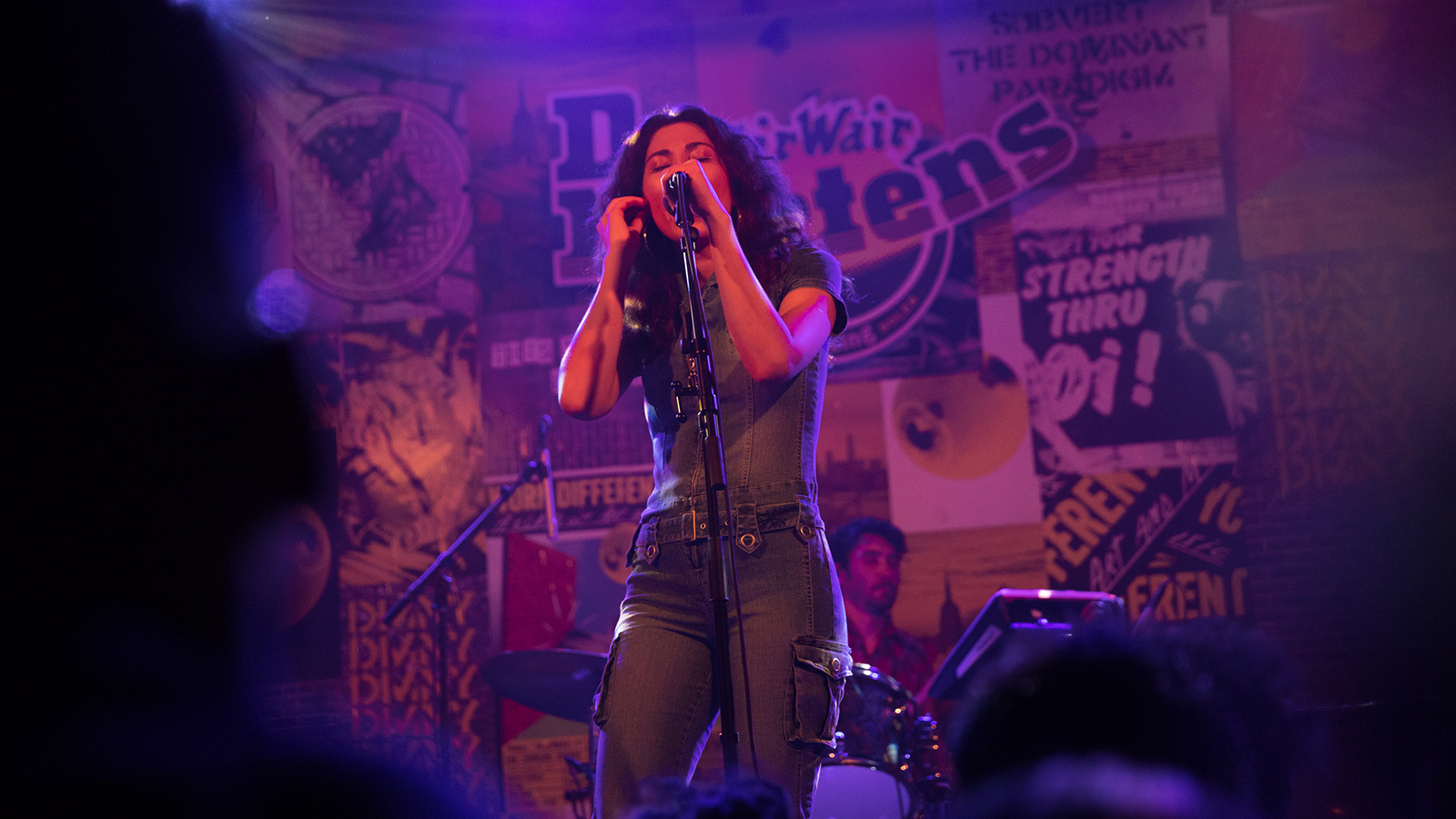 Tei Shi's tour uniform includes a shirt she bought at a gas station ...