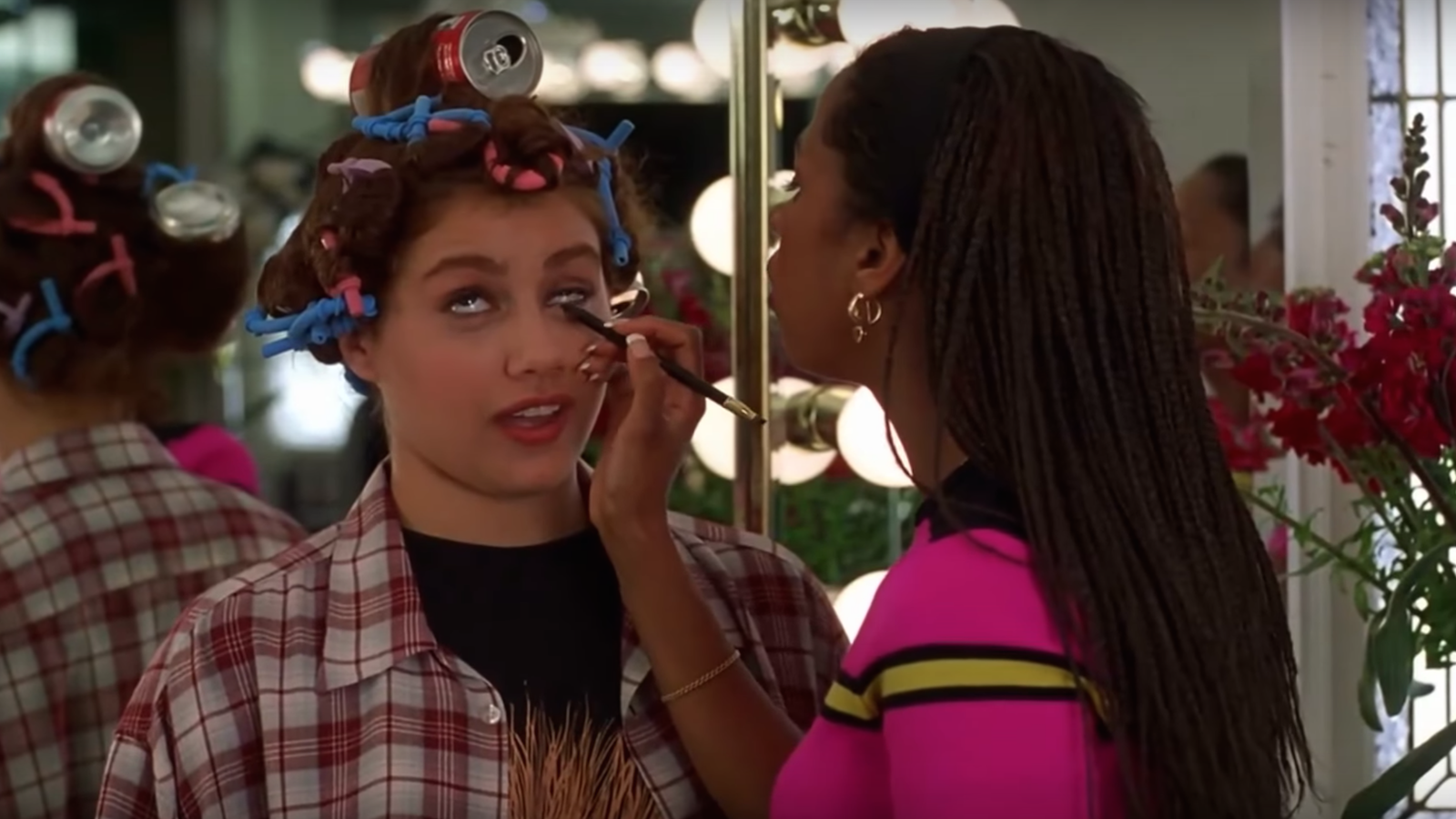 You should be carrying these melt-proof makeup products in your bag rn