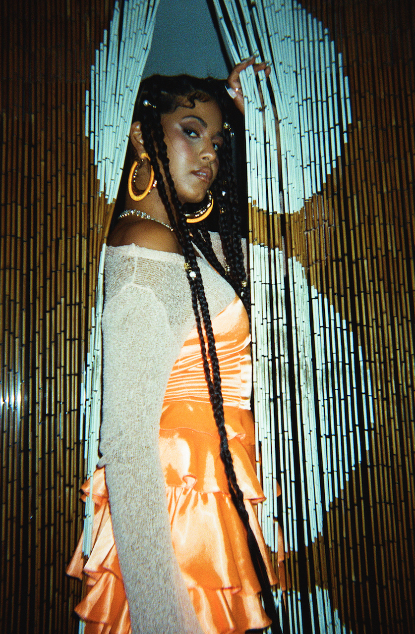 Breaking Boundaries with YEИDRY in her new single “Se Acabó” (It’s Over ...