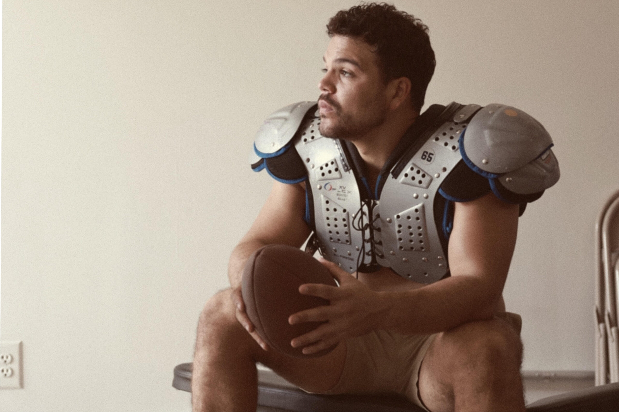 JOSH RIVERA IS AARON HERNANDEZ IN AMERICAN SPORTS STORY - Galore