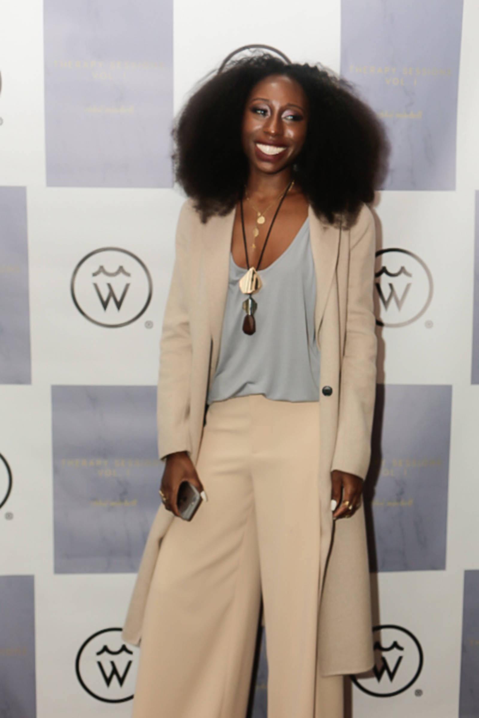 To Women, With Love: Girl Cult Poetry by Chloë Mitchell - Galore