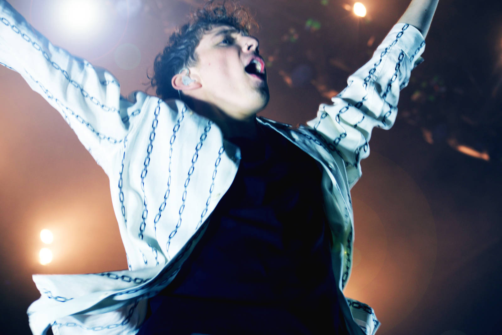 10 Reasons Why We Love Troye Sivan - Galore